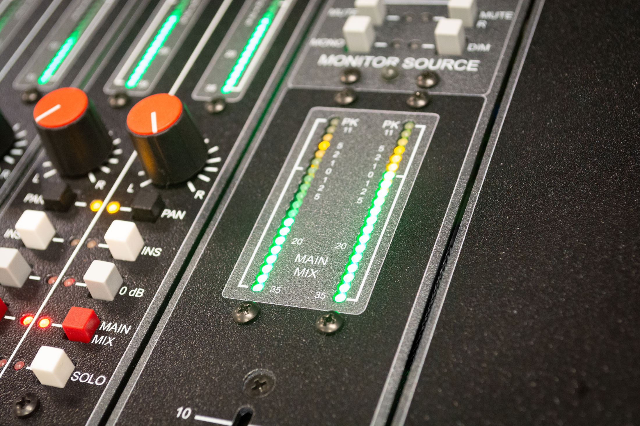 32Classic Console | Harrison Consoles